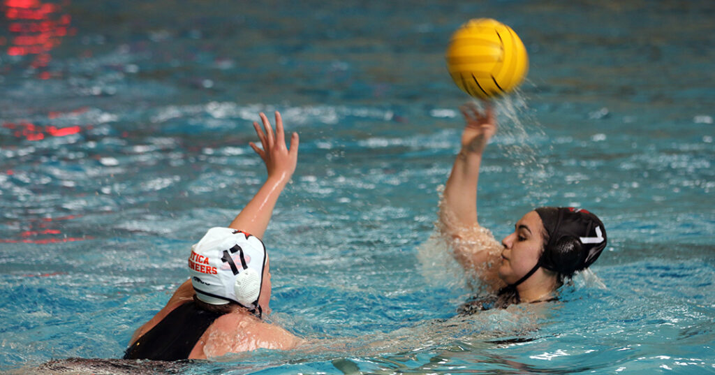 Wittenberg University Upends Utica University, 15-2, in First Round of ...